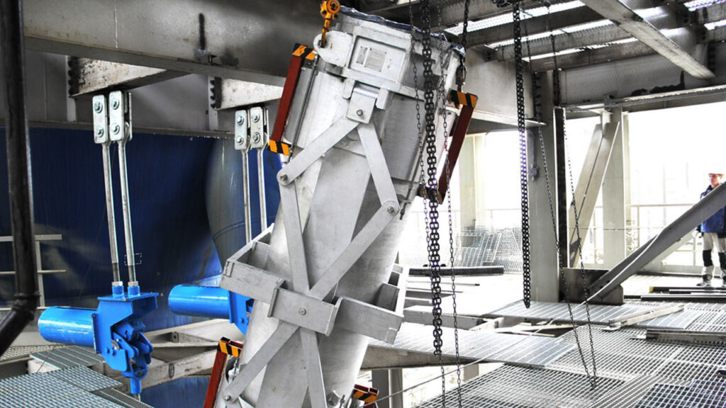 FCCU Expansion Joints with refractory lining | Since 1994