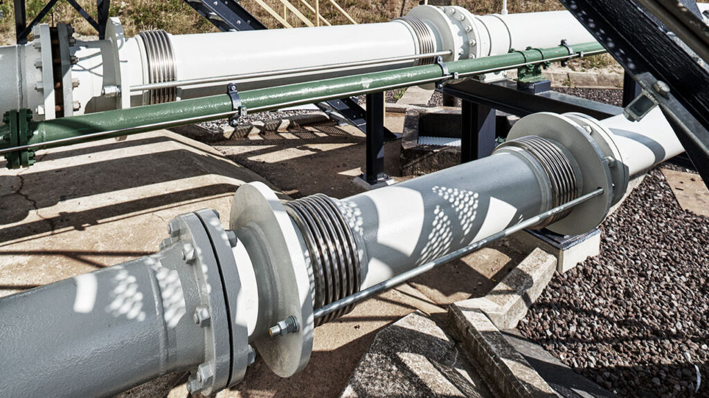 Tank Farm Bellows | Flexibility between storage tank and manifold