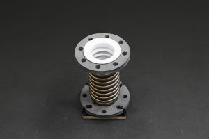 Bellows made from Alloy 59 vs. PTFE | Why select Alloy 59?